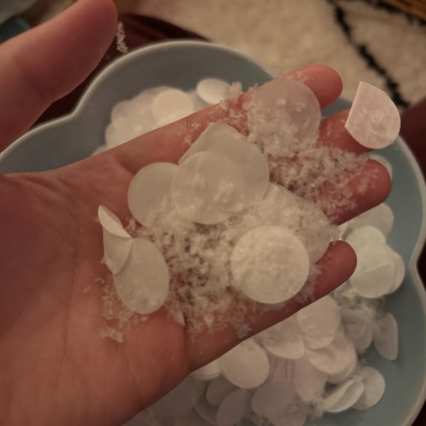 Snow Confetti | Snowfetti® | Biodegradable 100% Natural | Water Soluble ...