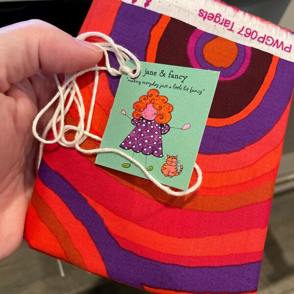 FABRIC: Japanese Chrysanthemum SCARLET by Philip Jacobs for the Kaffe ...