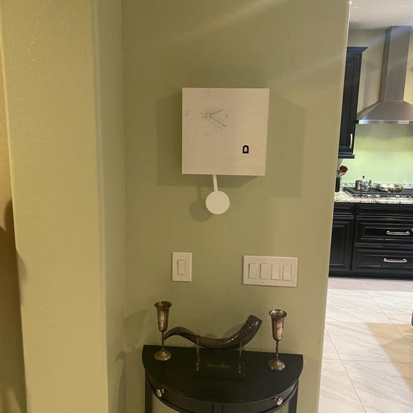 Reverse Wall Clock Time Reversal Round Funny Clock Backwards Running Time Counterclockwise Clock ...