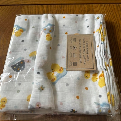 Wizarding School Muslin Squares 100% Organic Cotton Unisex Muslin Cloth ...