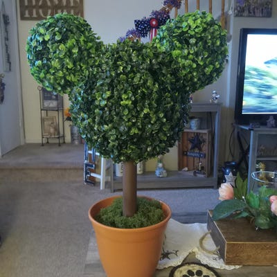 One of a Kind Mickey Mouse Head Topiary Patio Home Decor Gift Mother's ...