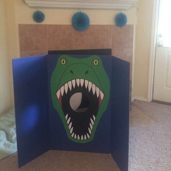 Dino Toss, Feed the T. Rex, Dinosaur Birthday Party, Dinosaur Game ...
