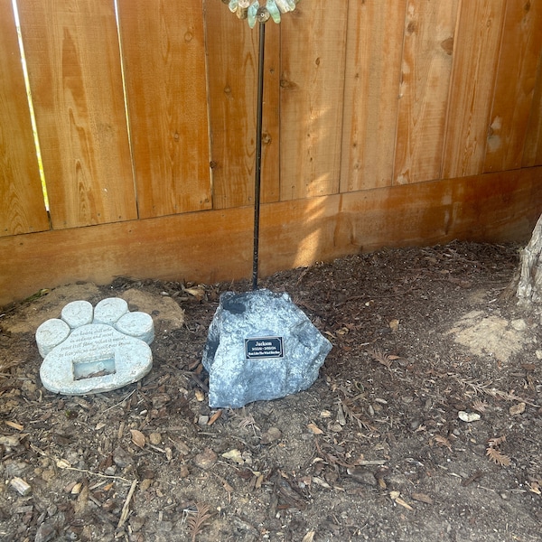 Human Rock Ashes Urn for the Yard - Etsy