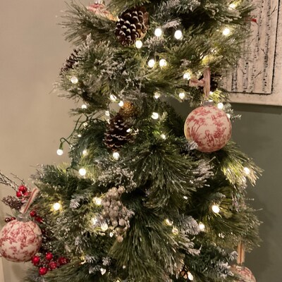 Lot 2: Red and Cream Toile Christmas Tree Ornaments - Etsy