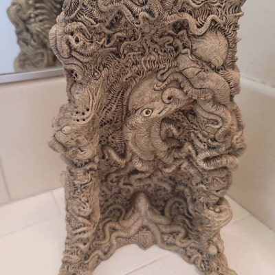 Cthulhu Myth Altar.h.p.lovecraft .bone Painted Ver. - Etsy