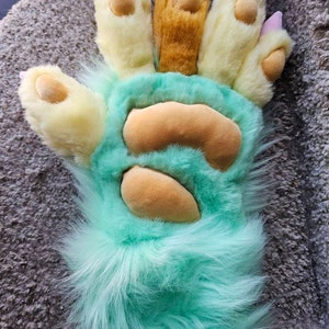 Werewolf Paws / Furry / Fursuit / Canine / Monster / Five Fingers ...