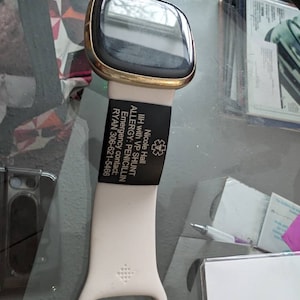 Alert ID Tag for Watch Band, Engraved Apple Watch Safety Plate, Fitness ...