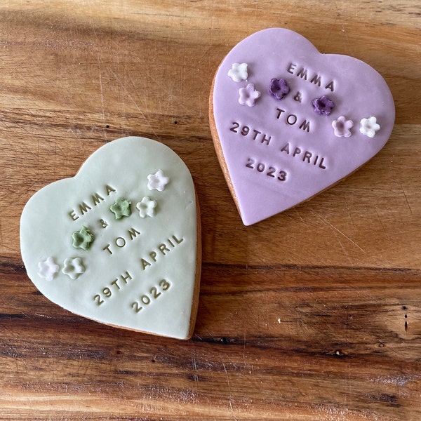 12 Small Iced Heart Shortbread Wedding Favours, Any Colours. Iced ...