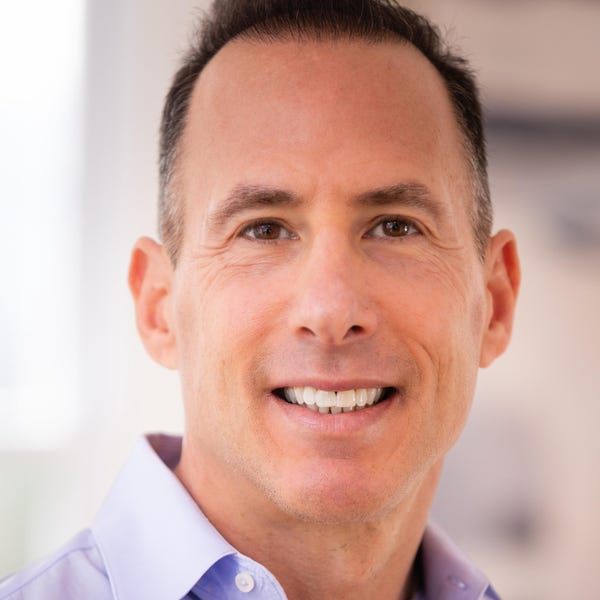 REMAX Real Estate Email Signature Canva Template With 8 Predefined ...