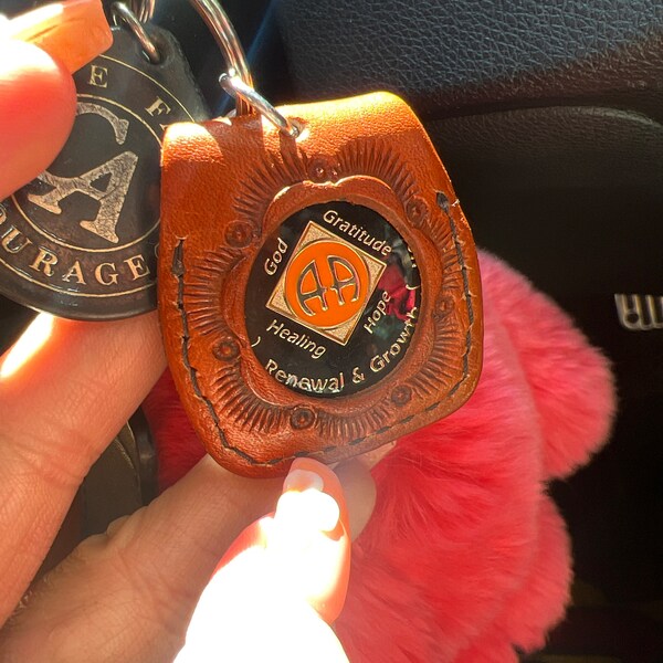 Where is Ur AA NA Recovery Medallion *handmade Leather Coin Holder ...