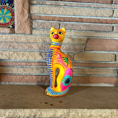 Made in Mexico Small Volcanic Rock Molcajete . Mortar and Pestle Salsa ...