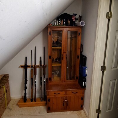 2 Gun Rack Wall Mount Gun Display Rack Red Oak With Walnut or Golden ...