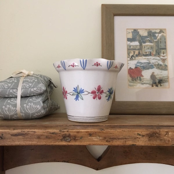 HONITON POTTERY VASE, Jacobean Pattern, Vintage and Hand Painted - Etsy UK