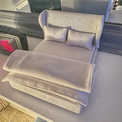 Round Beaded Mirror Natural Wood Macy Mae 1:12 Scale Miniature ...