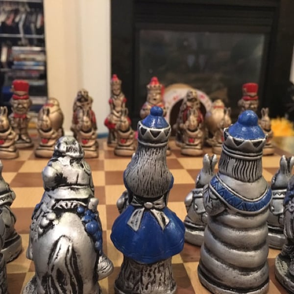 Alice in Wonderland Chess Set, Customisable Colours (pieces Only) Dark ...
