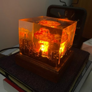 Explosion Bomb Resin Lamp, Atomic Bomb Diorama, Nuke Bomb Fallout 4 ...