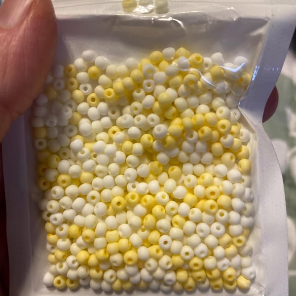 2mm 3mm Matte Cream Color Seed Beads 8/0 12/0 - High Quality Seed Beads ...