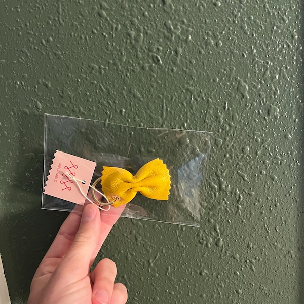 Pasta Keychain Ravioli in Egg Yolk, Leather Pasta Key Ring, Food ...