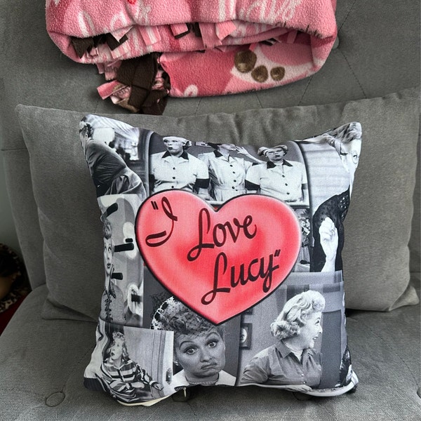 The Last of Us 2025 Desktop Calendar, Gaming Calendar, Video Game ...