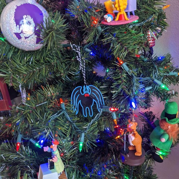 Mothman 3D Printed Cryptid Christmas Ornament, Spooky Holiday ...