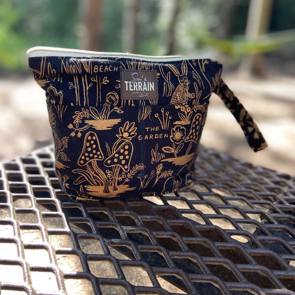 Peter Rabbit - Peter Rabbit Fabric - Japanese Fabric - Quilting Cotton ...