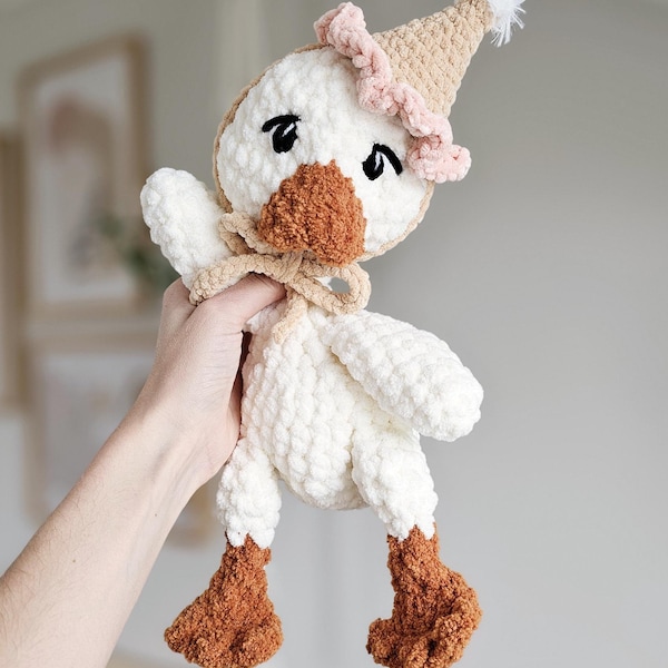 Georgia the Silly Goose Crochet Pattern / Low Sew / Crochet Amigurumi ...