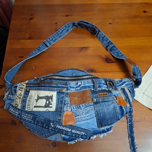 Metalhead Rock Bag Made of Dark Navy Blue Italian Natural Leather - Etsy