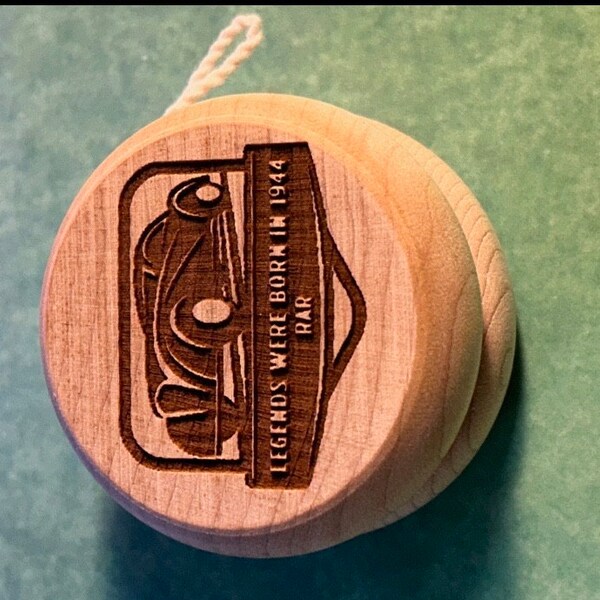 Personalized Wood Yoyo Toy - Great Gift for Yo Yo Fans - Etsy
