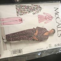 Misses' Button-down Yoke Shirts Vogue Sewing Pattern V8689 Uncut, FF ...