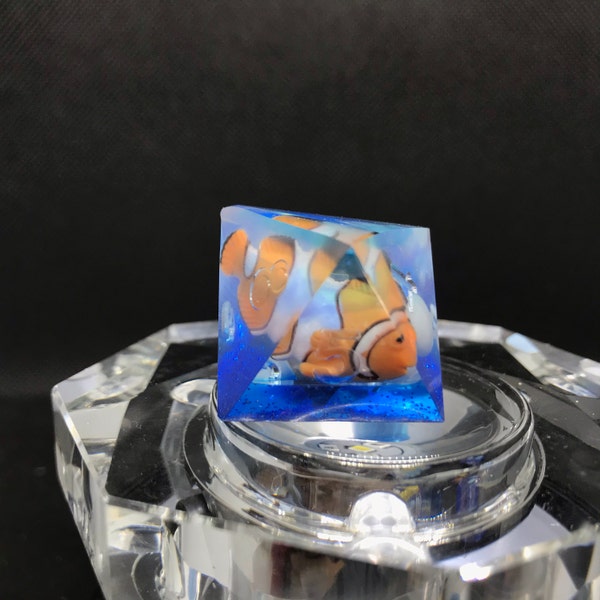 Tiny Clown Fish Figurine - Soft Plastic Animal for Diorama or Aquarium ...