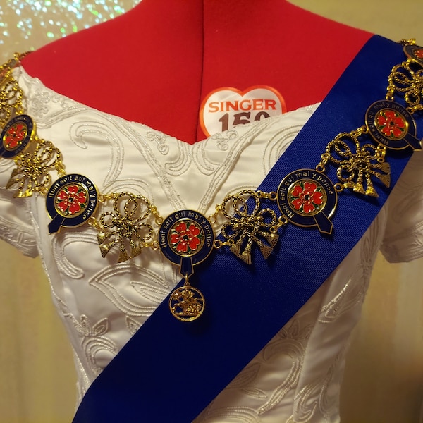 Edward VI Order of the Garter Chain: Tudor Elizabethan Reenactment ...