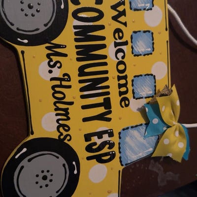 SCHOOL BUS Teacher SIGN Back to School Class Classroom Room Door Plaque ...