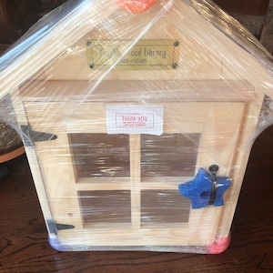 Good Dog Biscuit Box From the Family of the Founder of the | Etsy