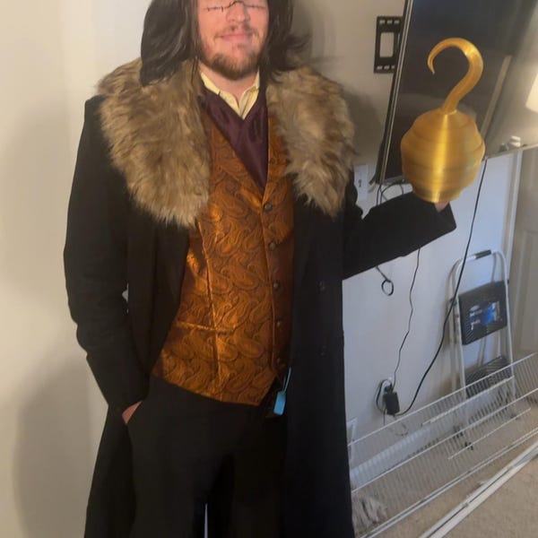 Crocodile Inspired Wearable Cosplay Hook Prop. Fan Created Replica - Etsy