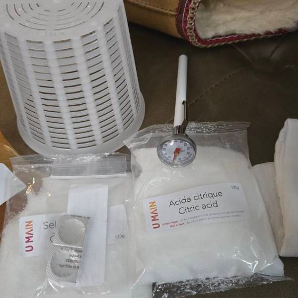 Cheese Curds (poutine!) and Halloumi Kit - U MAIN Cheese Making Kits - Etsy