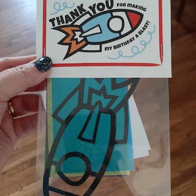 Rocket Ship Birthday Party Favor Craft Kit, Outer Space Birthday Party ...