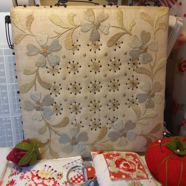 King Penguin Book of Heraldry in England - Etsy