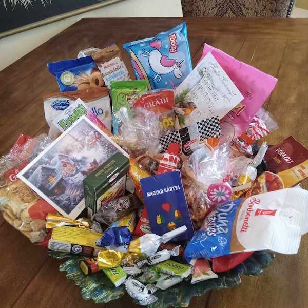 Hungarian Gift Snack Box, Original and Traditional Delicacies ...