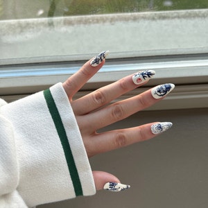 Chinese Porcelain Nails, Fake Nails, Press on Nails. Chinese Tea Pot ...