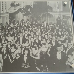 Santa Claus is Comin' to Town Sombertown Illegal Toy - Etsy