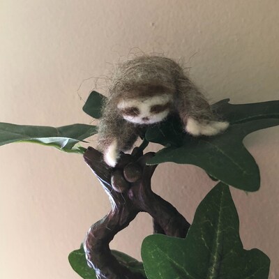 Sloth Desk Pet, Hand Felted Wool Sloth Sculpture, Sloth Gift - Etsy