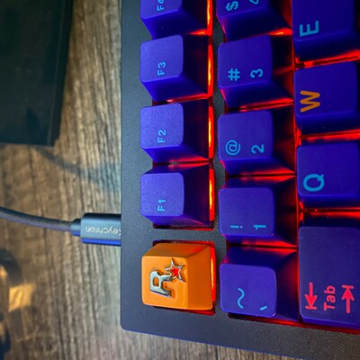 Luxurious Optimus Prime Keycap Transformer Anime Metal Keycap for ...