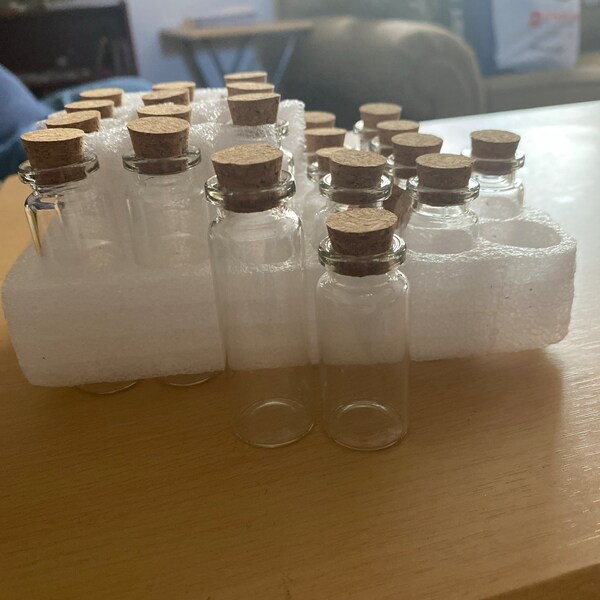 Glass Bottles With Corks, 5, 10, 15, or 20 Ml Clear Empty Jars With Cork Stopper Lids, Vials for ...