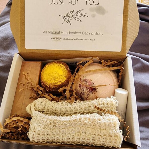 Handcrafted Spa Gift Box - Stress Relief Gift for Her | Self Care ...