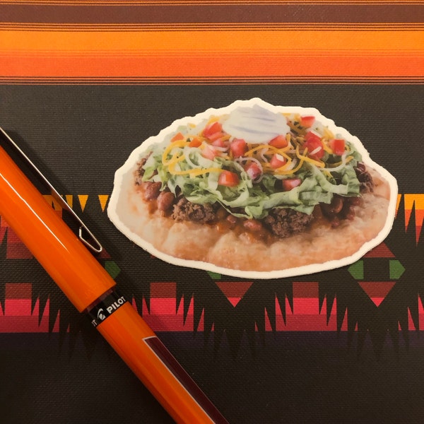 Small Maktaq and Ulu Sticker, Vinyl Sticker, Native Sticker, Indigenous ...