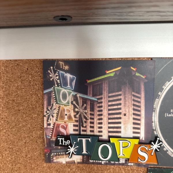 Fallout Enamel Pins - Fallout 2 3 4 New Vegas Shelter 76 - the Topps ...