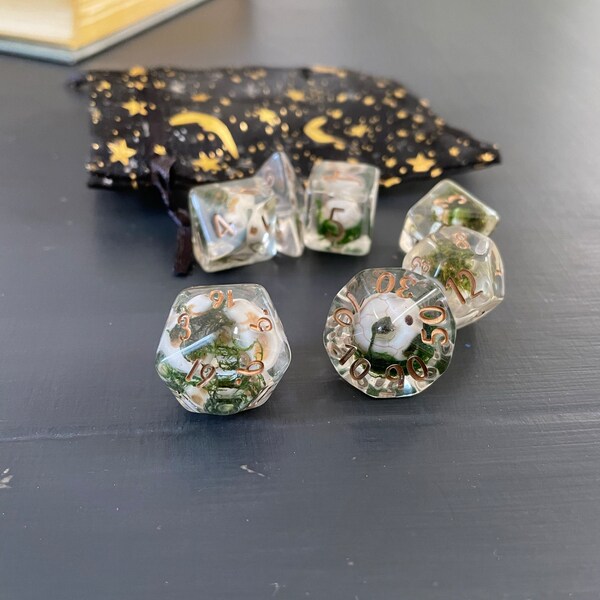 UNDEAD Bones Dnd Dice Set SKULL Polyhedral Dice Set 4 Dungeons and ...