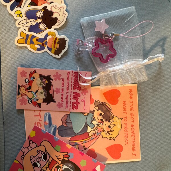 Invincible Epoxy Acrylic Chibi Keychains TV Comic Show - Etsy