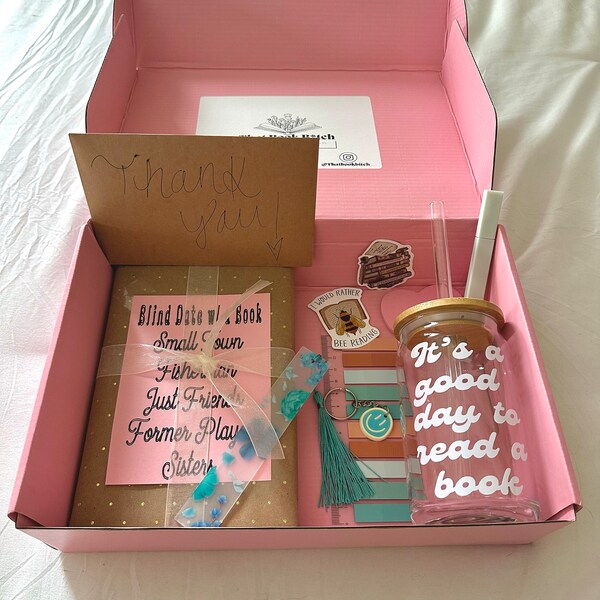 Large Blind Date With a Book Box - Book Box, Surprise Book, Book Gifts ...