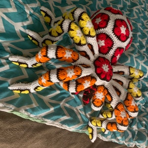 Pattern Crochet Giant Spider Tarantula African Flower Pdf - Etsy